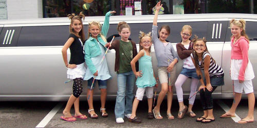 CHILDREN BIRTHDAY LIMOUSINE - Hudson Limo Service